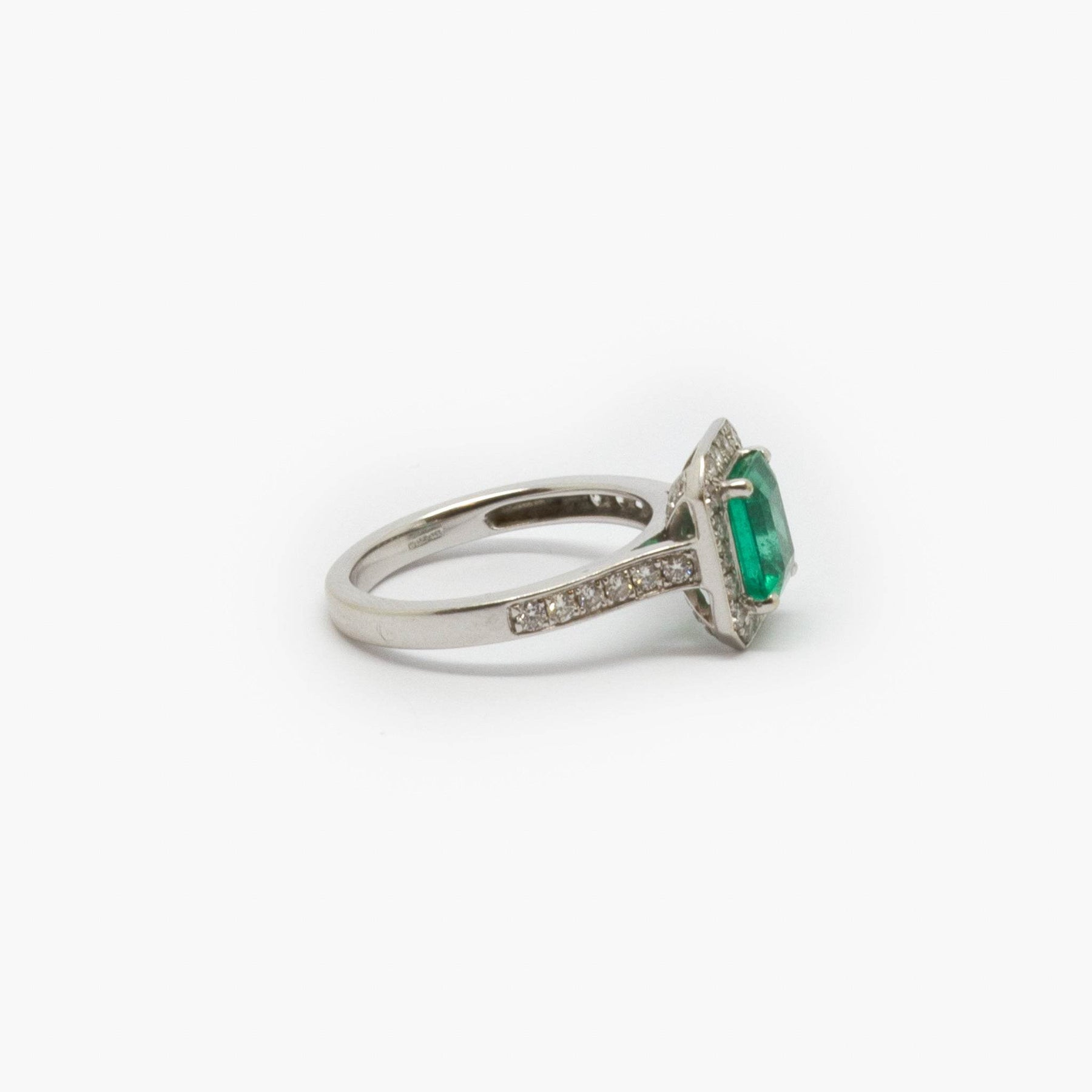 Pre-Owned Emerald & Diamond Ring – Jordans Jewellers